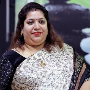 Swati Sawhney - Author Biography | Entrepreneur