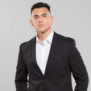 Dominic Blanco - Author Biography | Entrepreneur