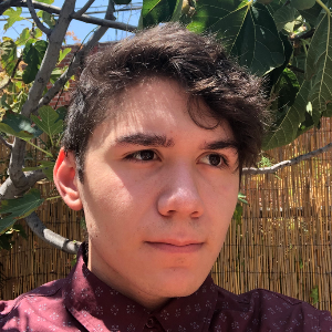 Evan Arroyo - Author Biography | Entrepreneur