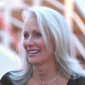 Ann Peck - Author Biography | Entrepreneur