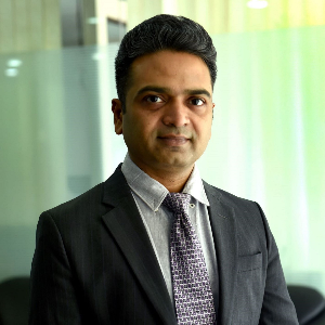 Swapnil Pawar - Author Biography | Entrepreneur