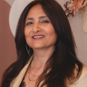 Naheed Maalik - Author Biography | Entrepreneur