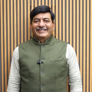 Divyesh Patel - Author Biography | Entrepreneur