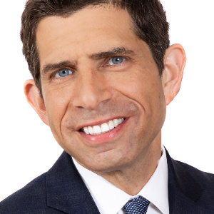 Jonathan Hoenig - Author Biography | Entrepreneur