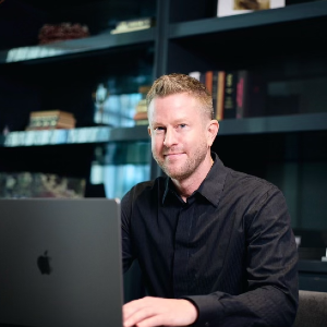 Scott Keever - Author Biography | Entrepreneur