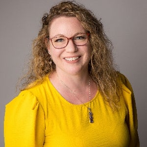 Maria Cho - Author Biography | Entrepreneur