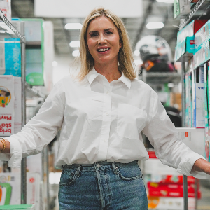 Emily Hosie - Author Biography | Entrepreneur