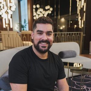 Mac King - Author Biography | Entrepreneur