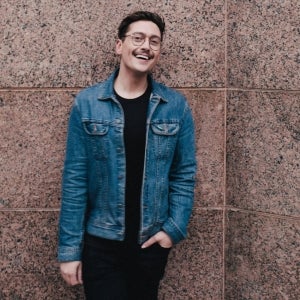 Elliot Tomaeno - Author Biography | Entrepreneur