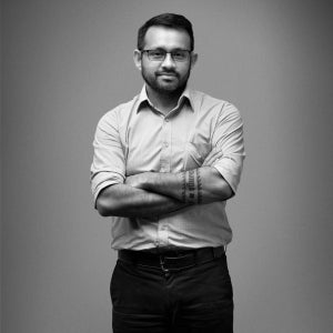 Ashish Limaye - Author Biography | Entrepreneur