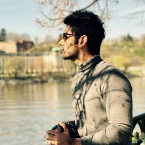 Krish Kothari - Author Biography | Entrepreneur