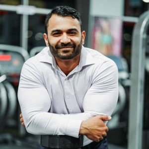 Riz Sunny - Author Biography | Entrepreneur