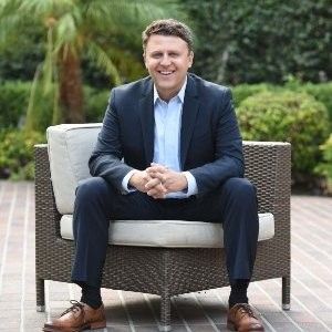 Kris Barton - Author Biography | Entrepreneur