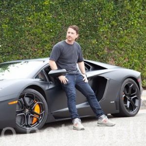 Nicolas Stecher - Author Biography | Entrepreneur