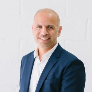 Omar Tahboub - Author Biography | Entrepreneur