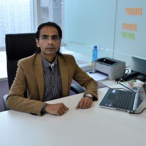 Akhil Srivastava - Author Biography | Entrepreneur