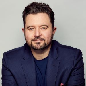 Daniel Priestley - Author Biography | Entrepreneur