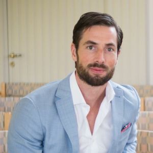 Jonas Högström - Author Biography | Entrepreneur