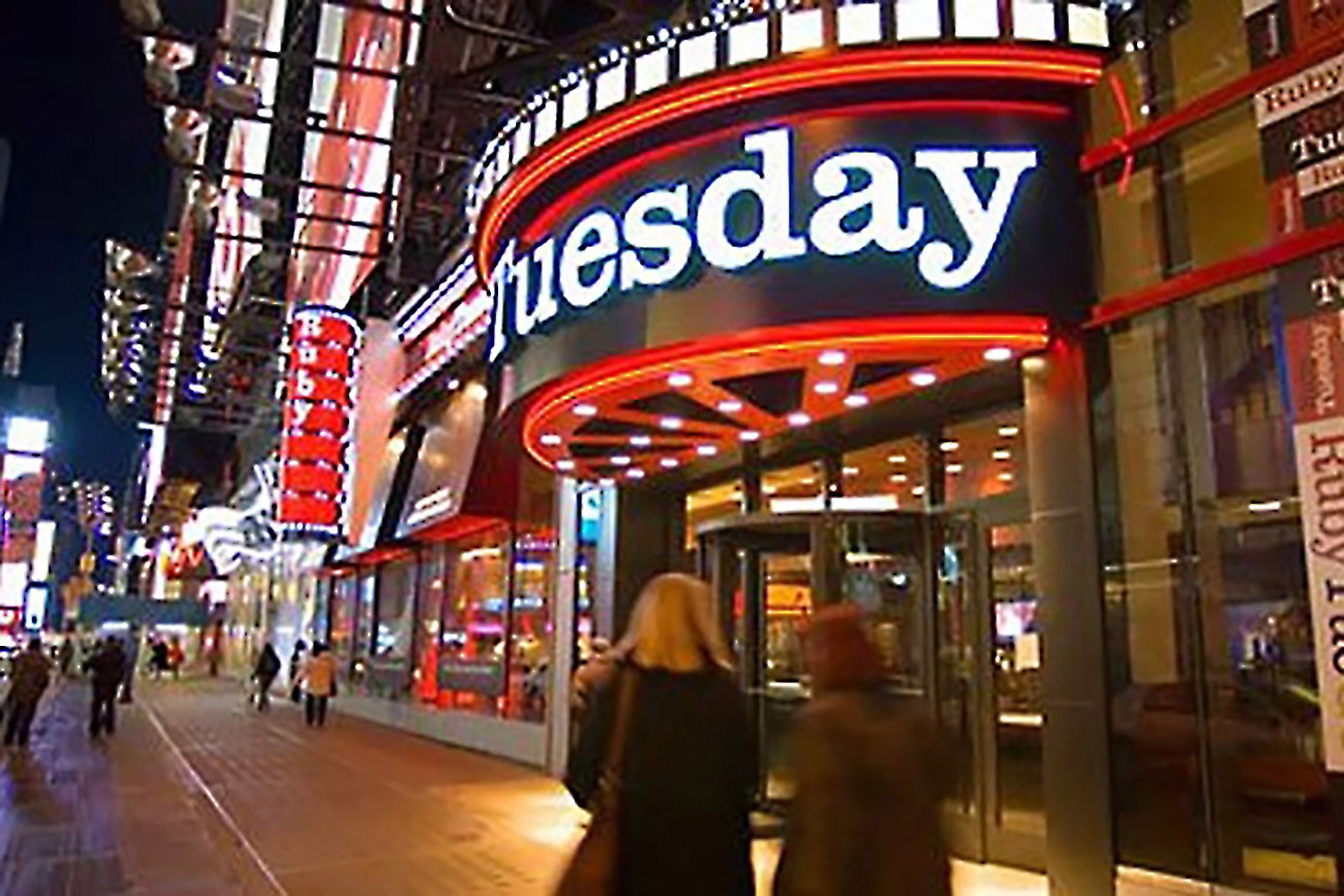 Goodbye, Ruby Tuesday? Struggling Chain to Close 30 Restaurants ...
