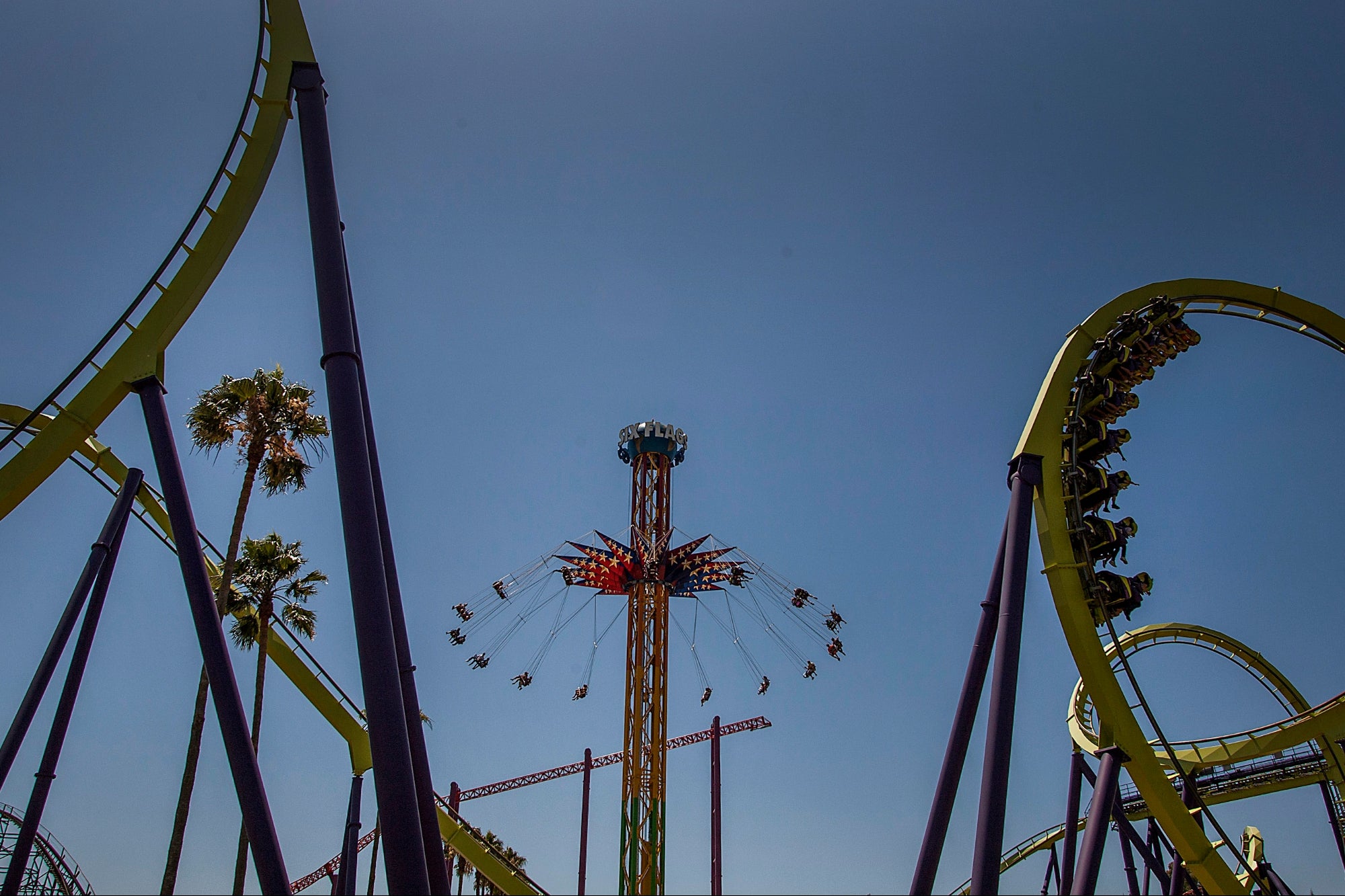 Hold On to that Six Flags Stock, But Wait For More Thrills Before You ...