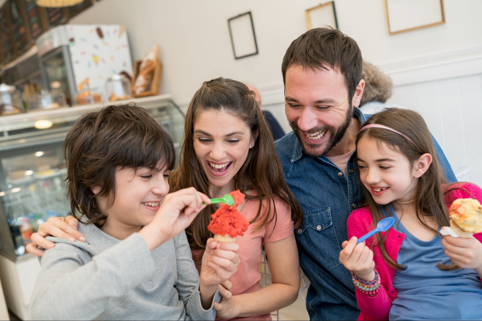 How 'Real People' Can Help Your Company Get Press | Entrepreneur