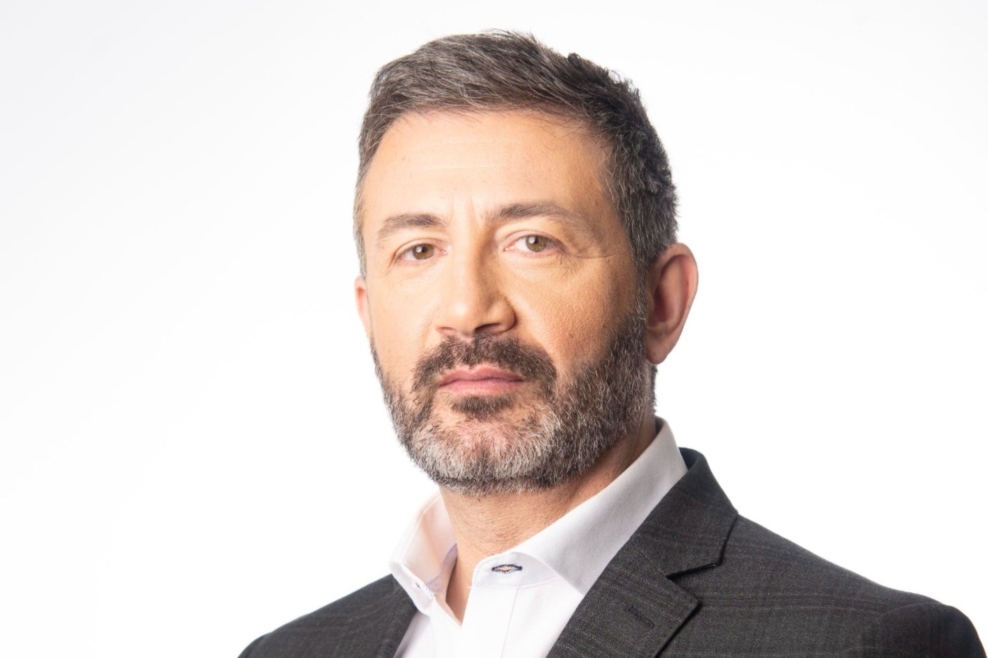 Story Of a Rising CEO Of Canadian CBD One-stop-shop | Entrepreneur