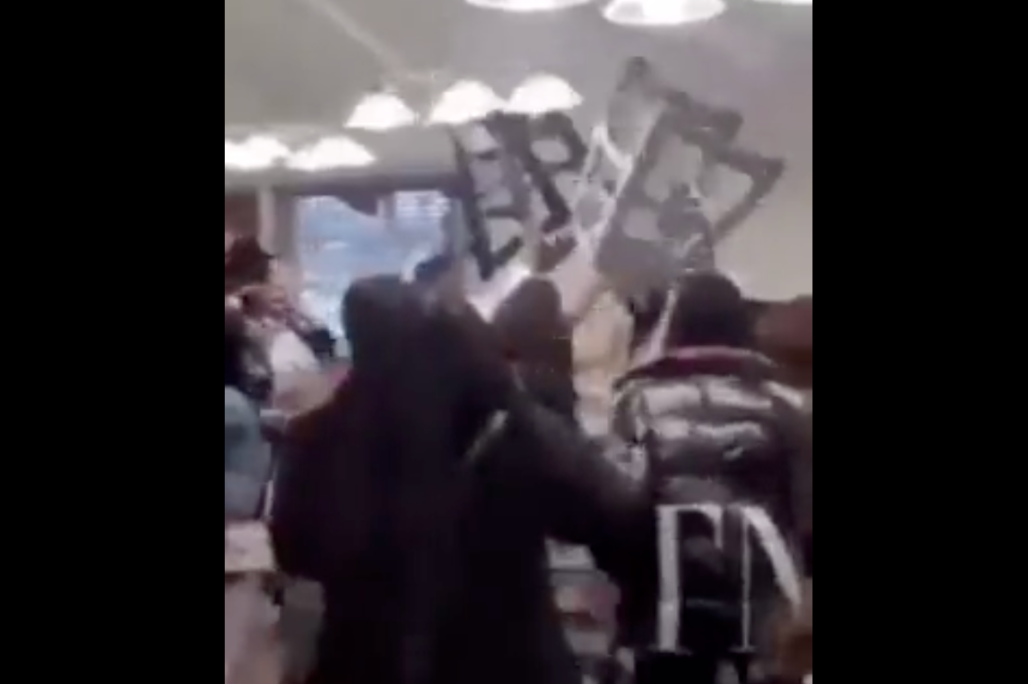 40 Person Brawl Erupts in Chain Restaurant Over One Piece of Steak ...