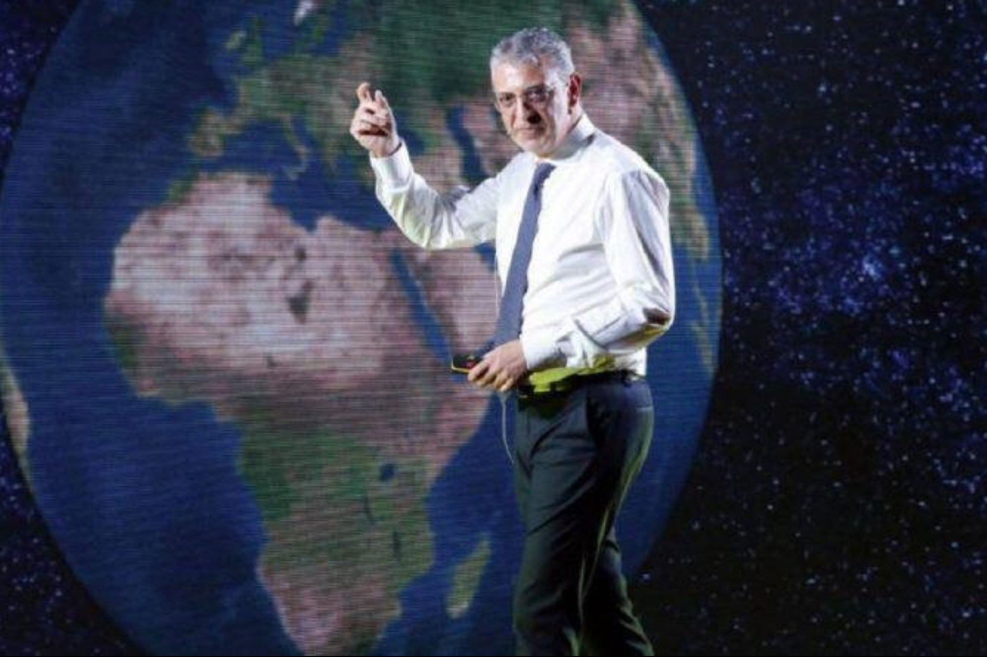 The New Metaverse Presented On CryptoWorldCon 2022 | Entrepreneur