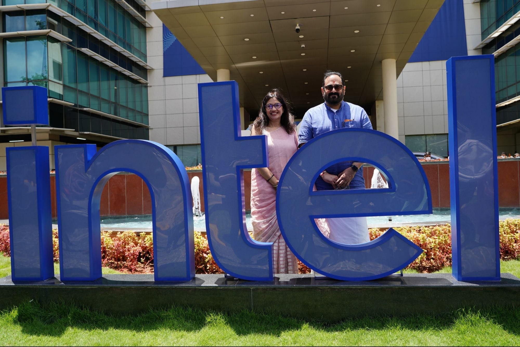 Intel India Opens New Design And Engineering Center In Bengaluru ...