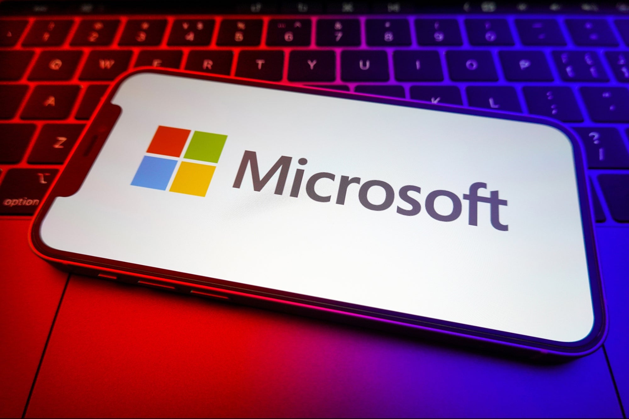 Microsoft integrará DALL-E 2, el poderoso creador de imágenes a partir ...