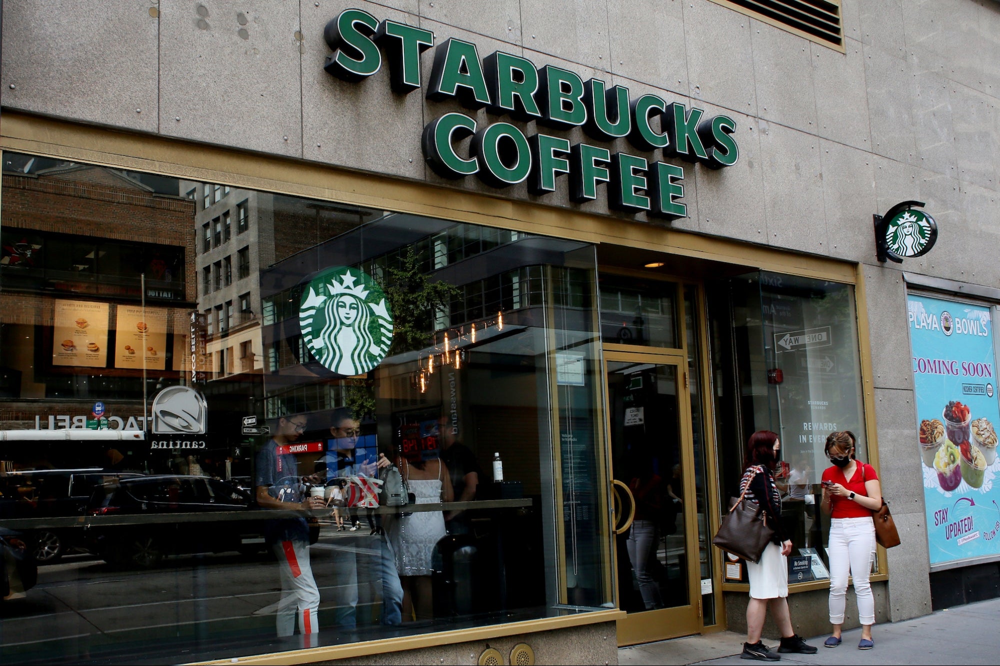 Starbucks 'Effectively Stole' Coffee Lip Balm Idea, Lawsuit Says ...