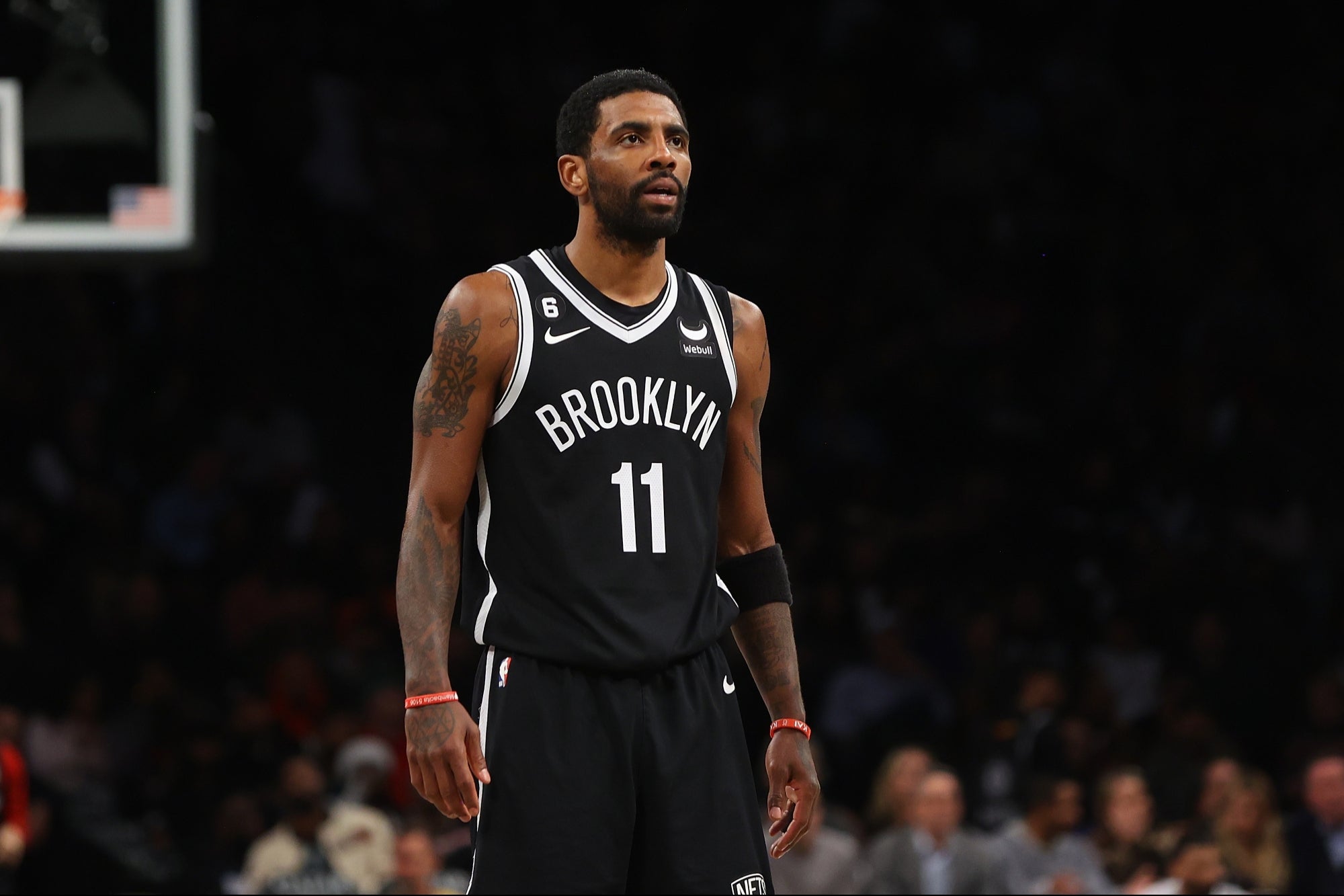 Nike Cuts Ties With Controversial Nets Guard Kyrie Irving Entrepreneur
