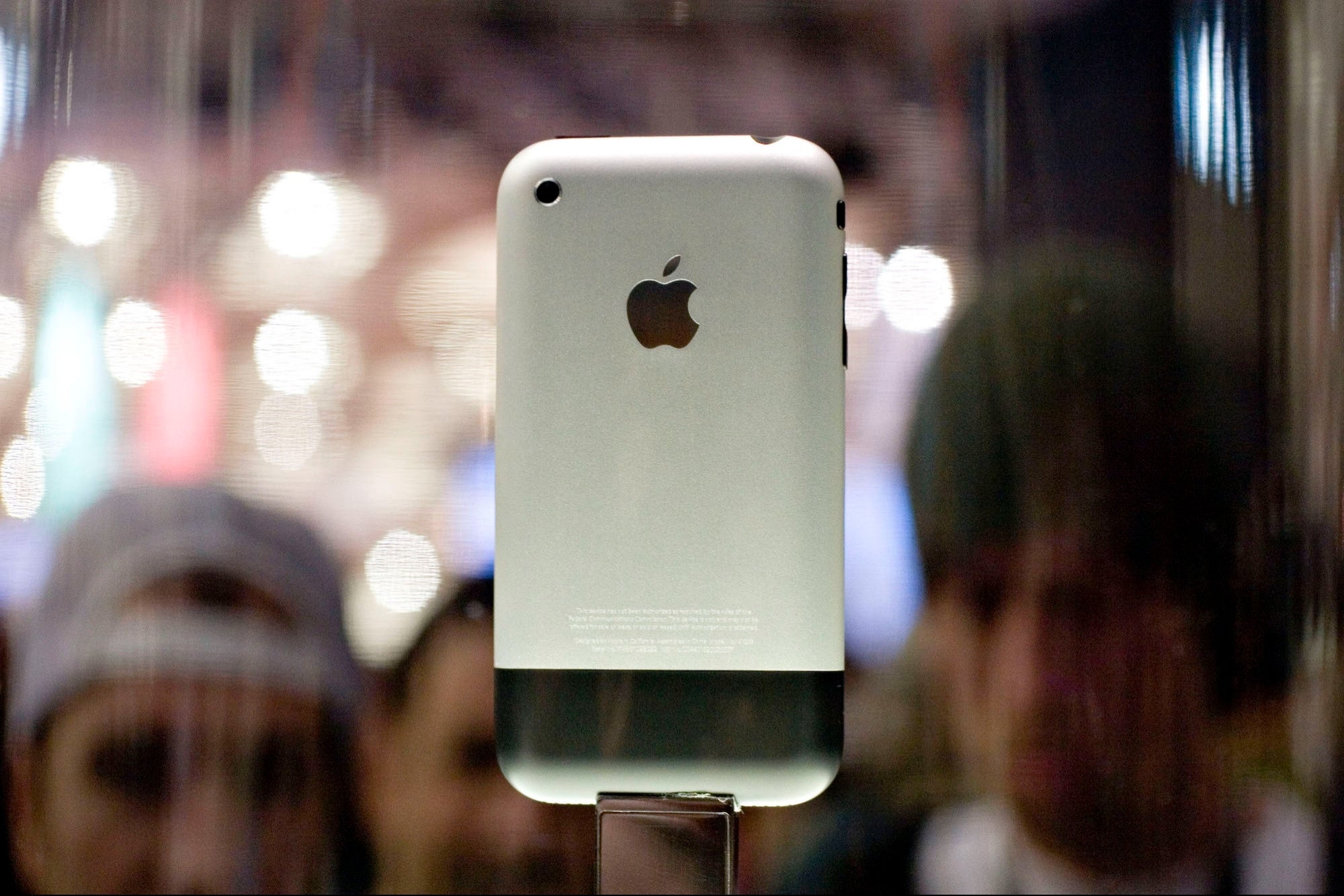 First-Generation Original iPhone Sold At Auction For $63,000 | Entrepreneur