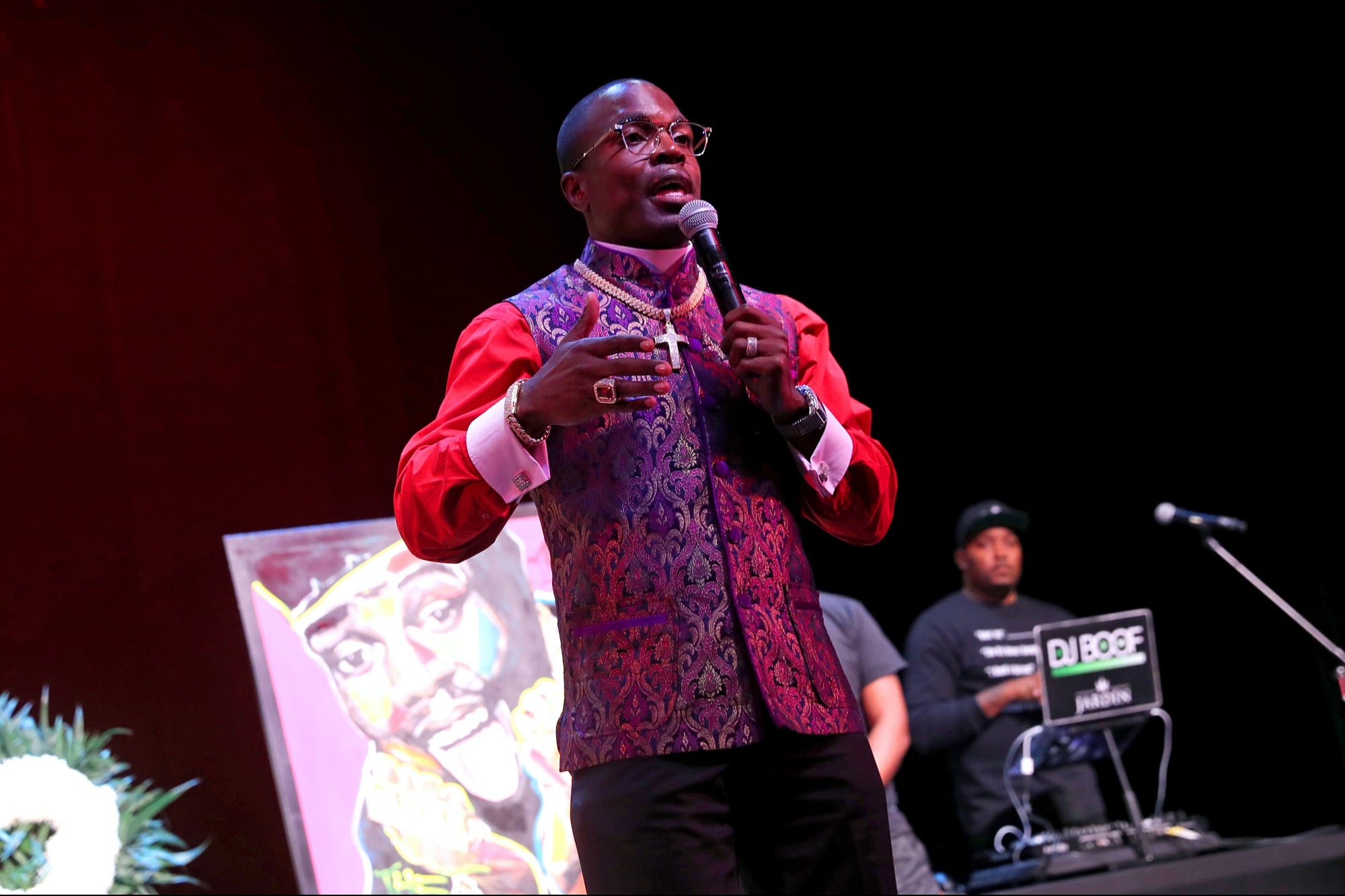 'Bling Bishop' Lamor Whitehead Allegedly Faked Bank Docs | Entrepreneur