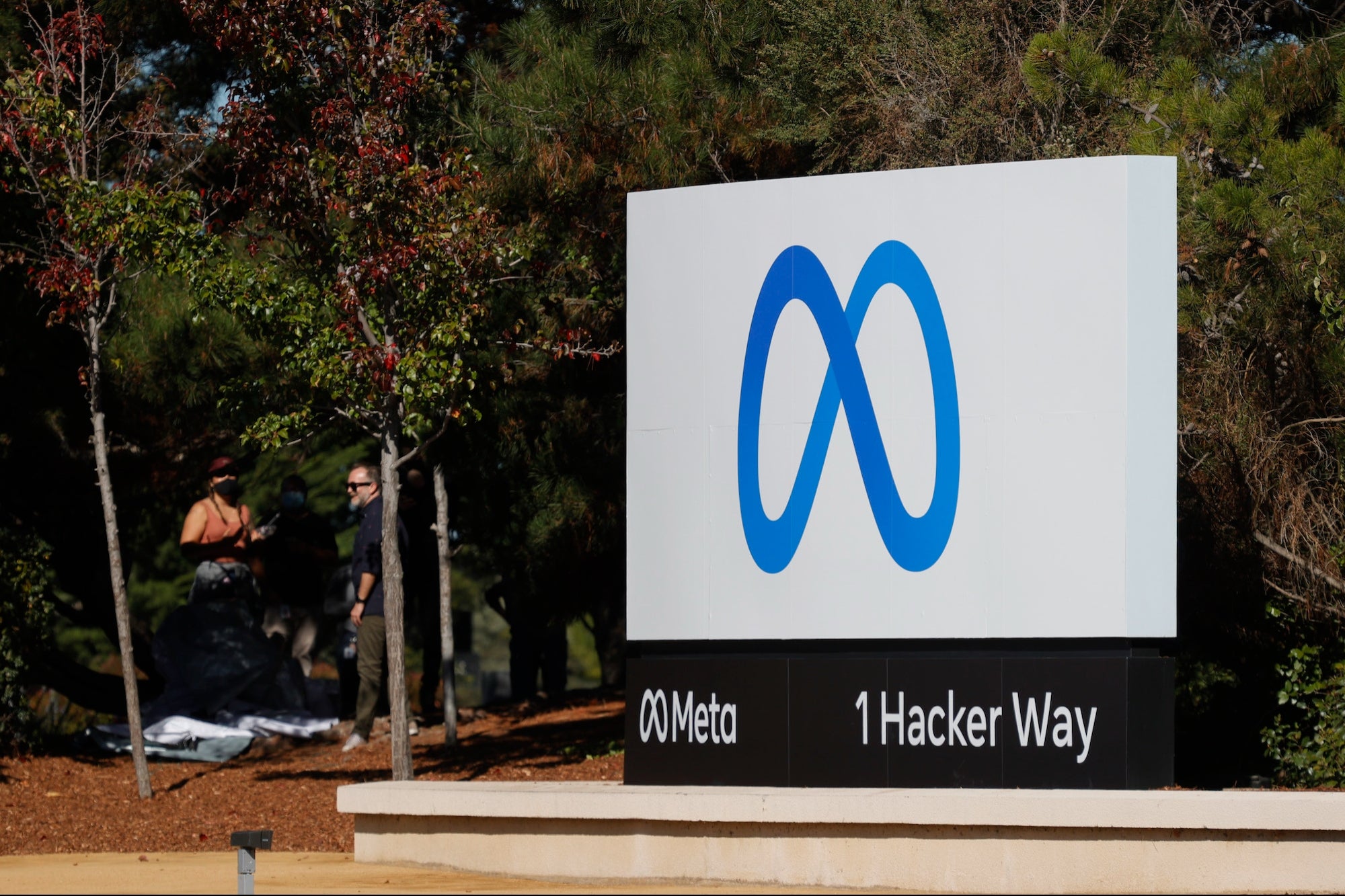 Meta Looking Into Building a Social Network Like Twitter | Entrepreneur