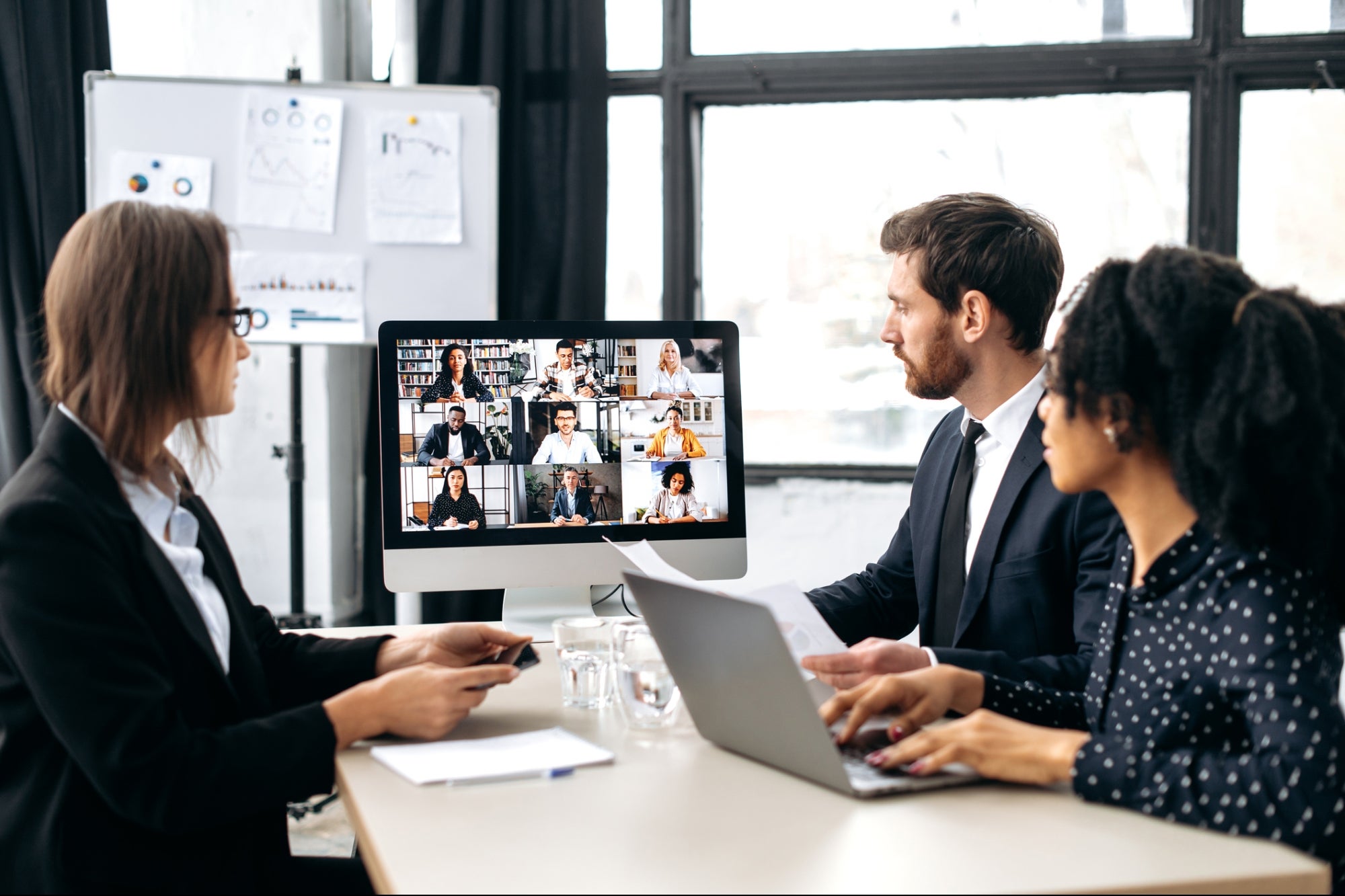 5 Steps to Implement the Ideal Hybrid Work Model | Entrepreneur