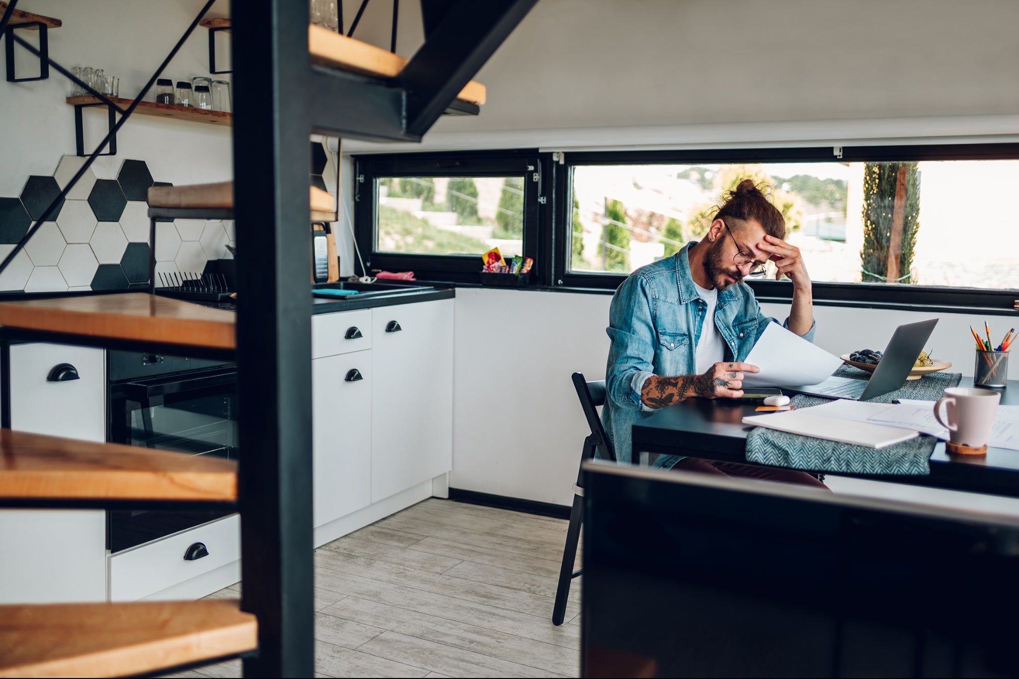 Facing a Tough Problem? Try These 4 Hacks to Find the Solution ...