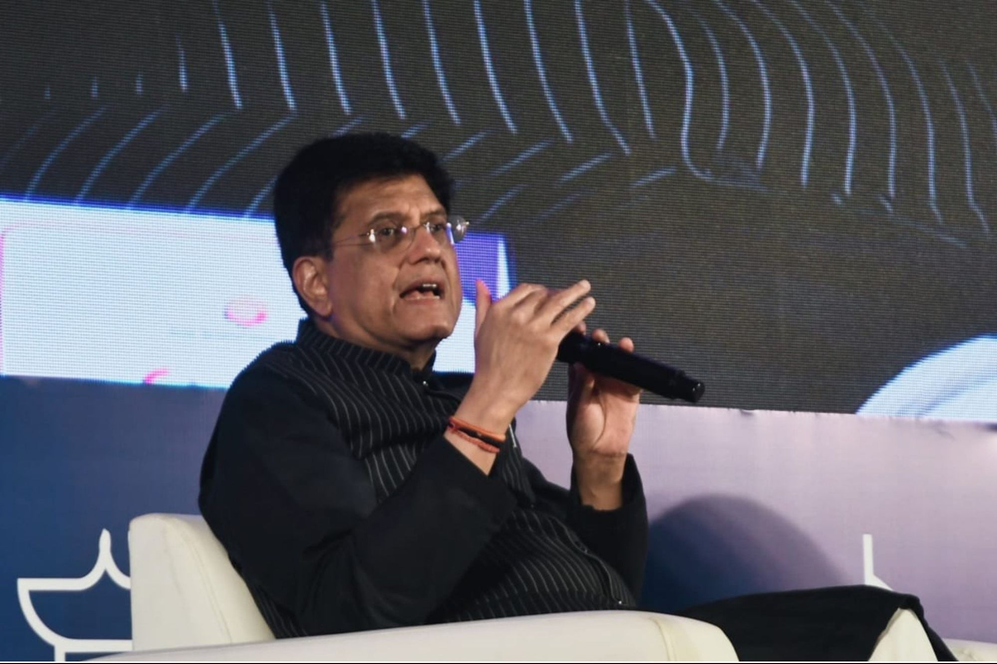 Piyush Goyal Invites All E-Commerce Players To a Much Larger Market ...
