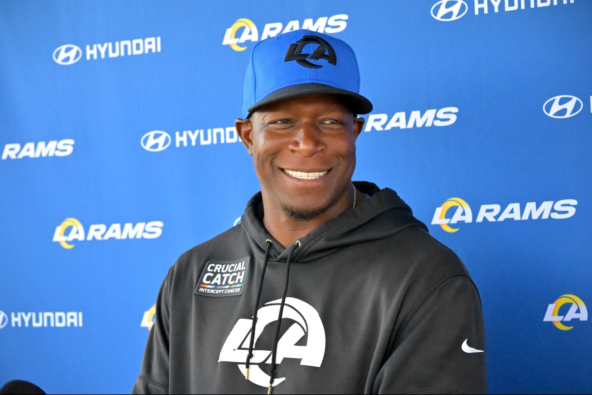 NFL Coach Saves A 3 Year Old Boy From Drowning Entrepreneur Daily 