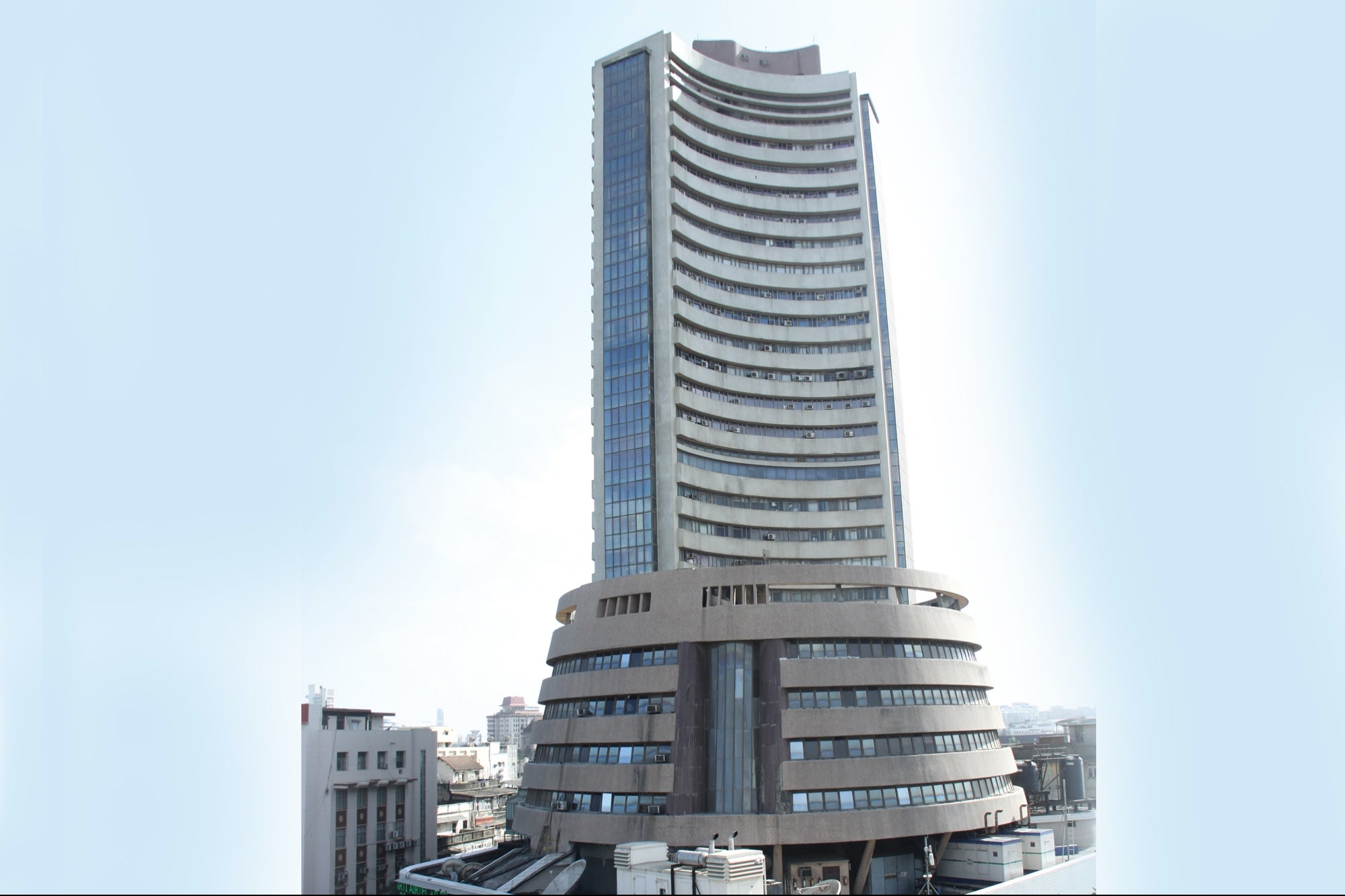 SMEs Shift Towards Mainboard Exchanges | Entrepreneur