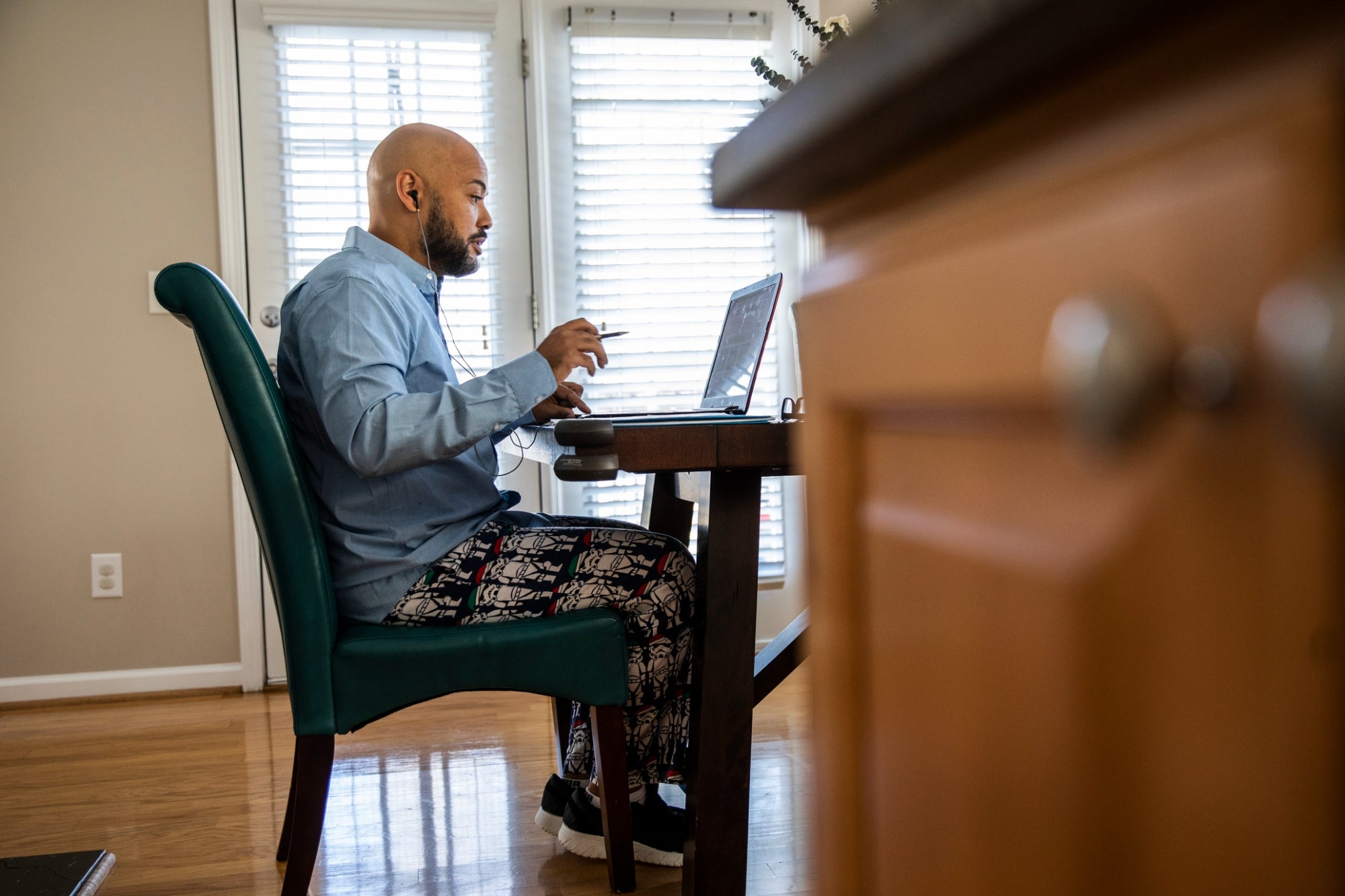 How to Dress for Success in a Remote-Centric World | Entrepreneur