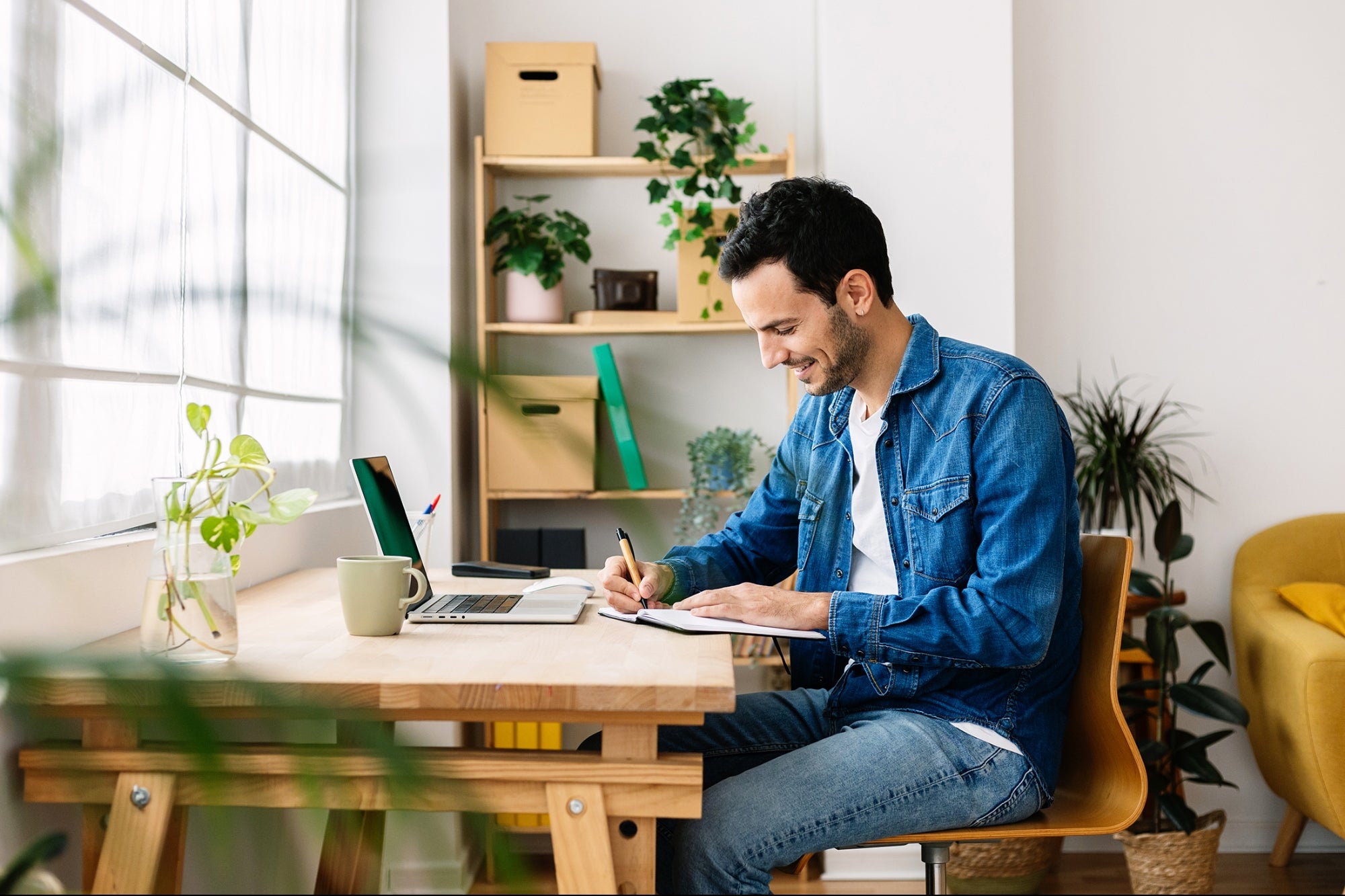 Want to Make Money As a Writer? Here's How to Write Things People ...