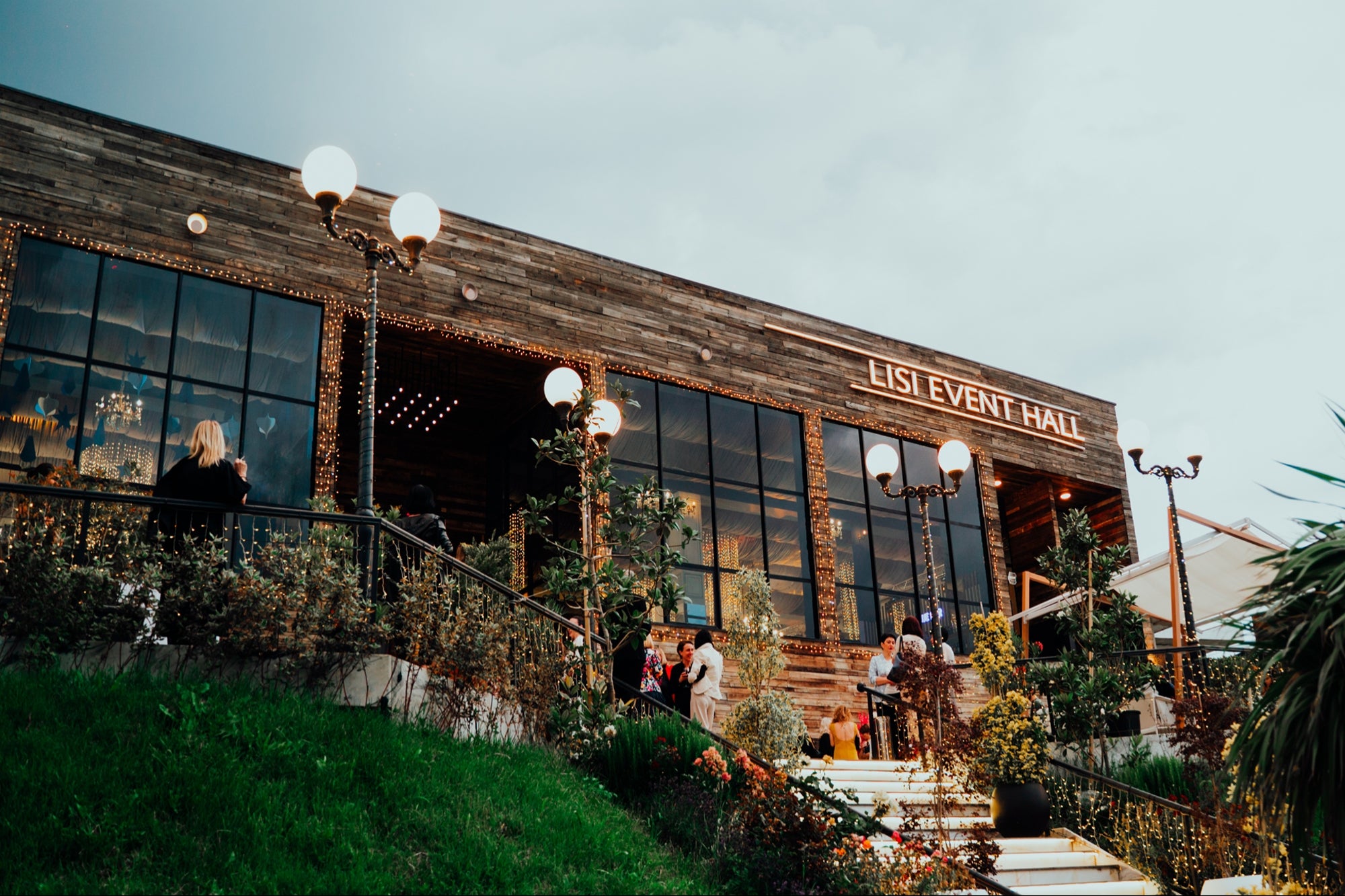 Lisi Event Hall – დაუვიწყარი ღონისძიებების მასპინძელი | Entrepreneur