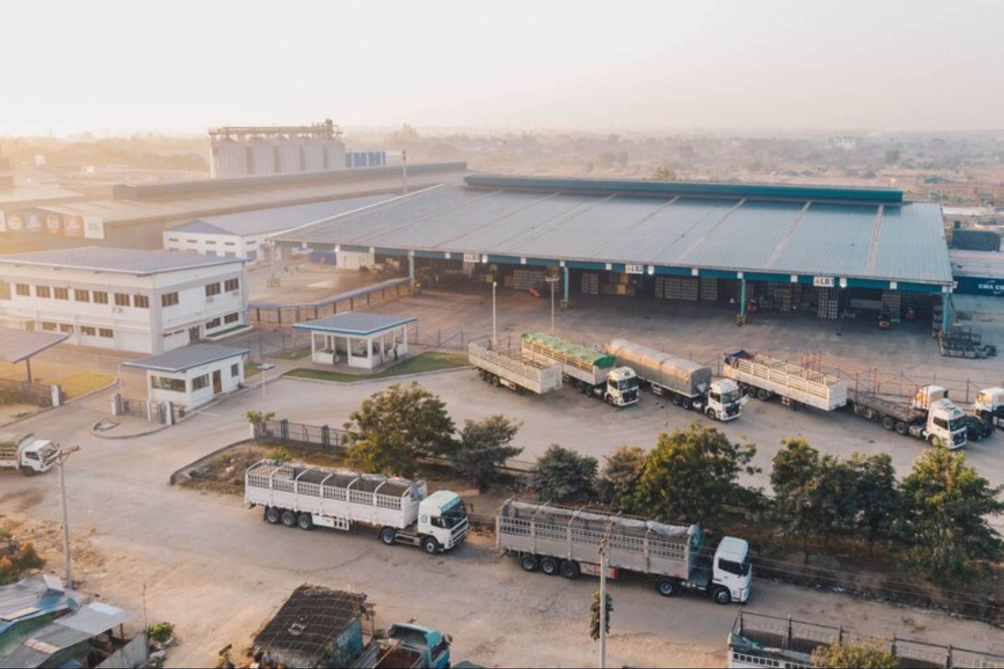 JSW Infrastructure Targets 400 MTPA by FY30 with INR 30,000 Crore ...