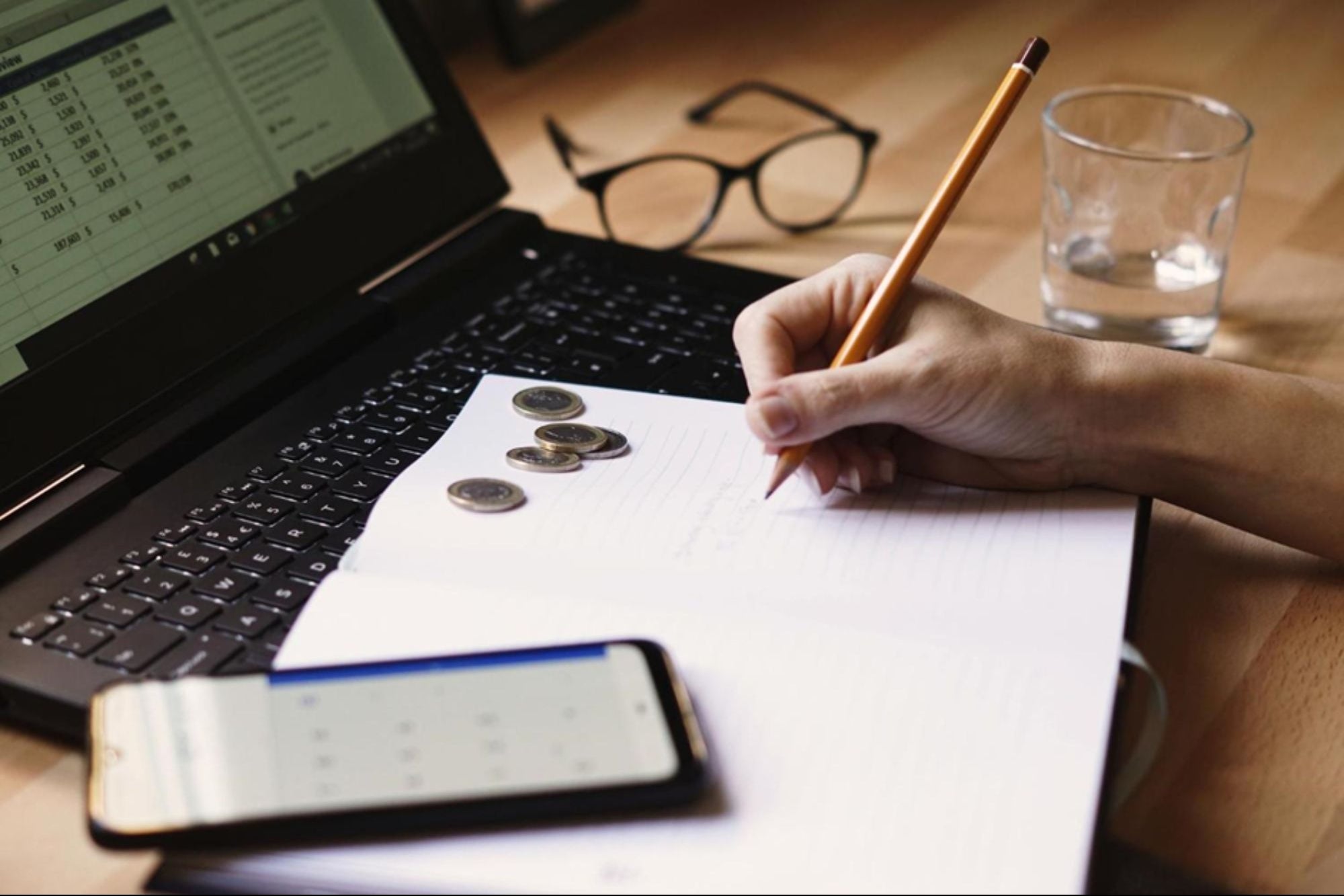 5 Financial Mistakes to Avoid in Your 20s and 30s | Entrepreneur