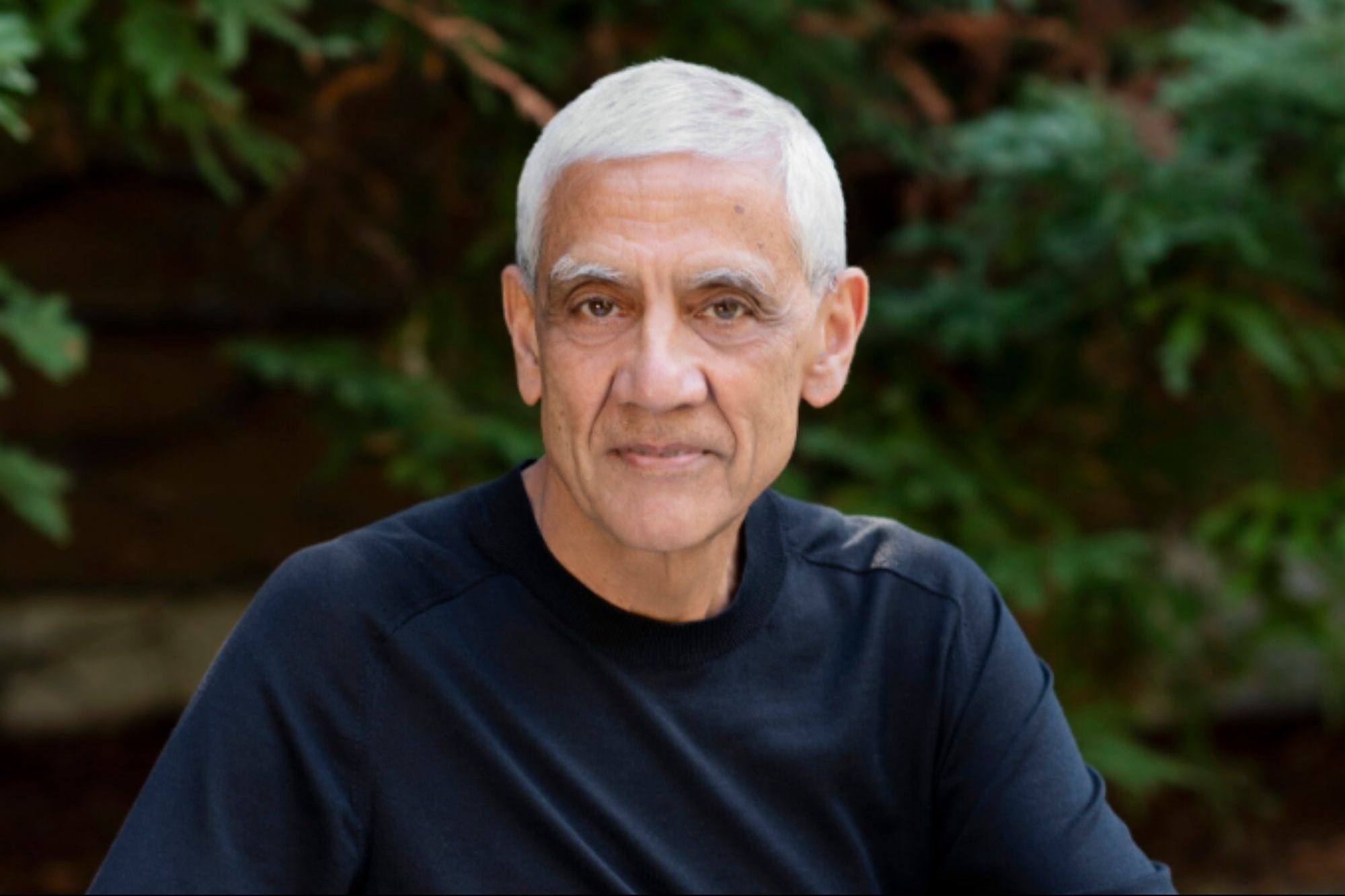 Vinod Khosla's AI Vision: From Economic Disruption to a Future of Universal Basic Services ...