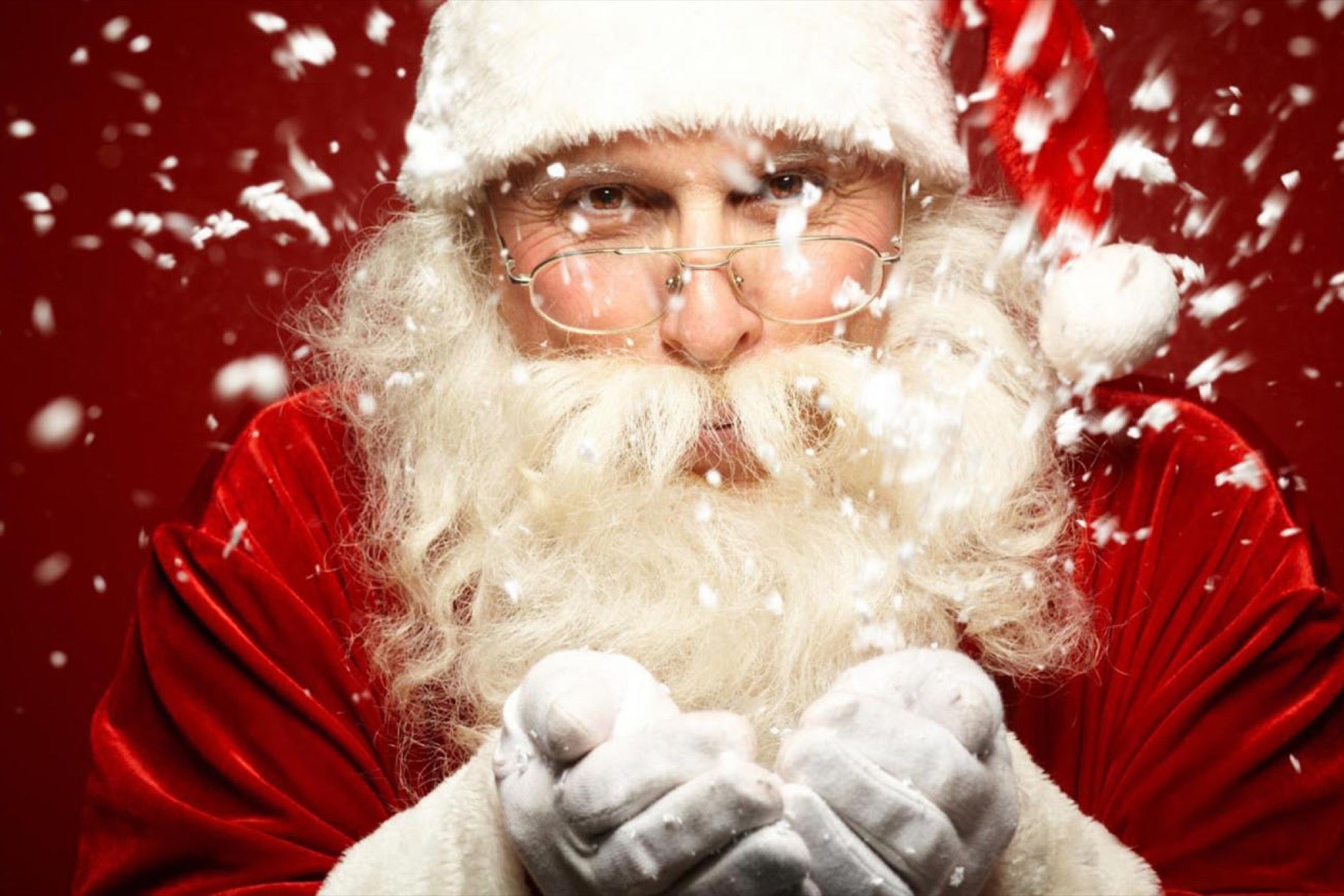 5 Steps to Working a Holiday Party Like Santa | Entrepreneur