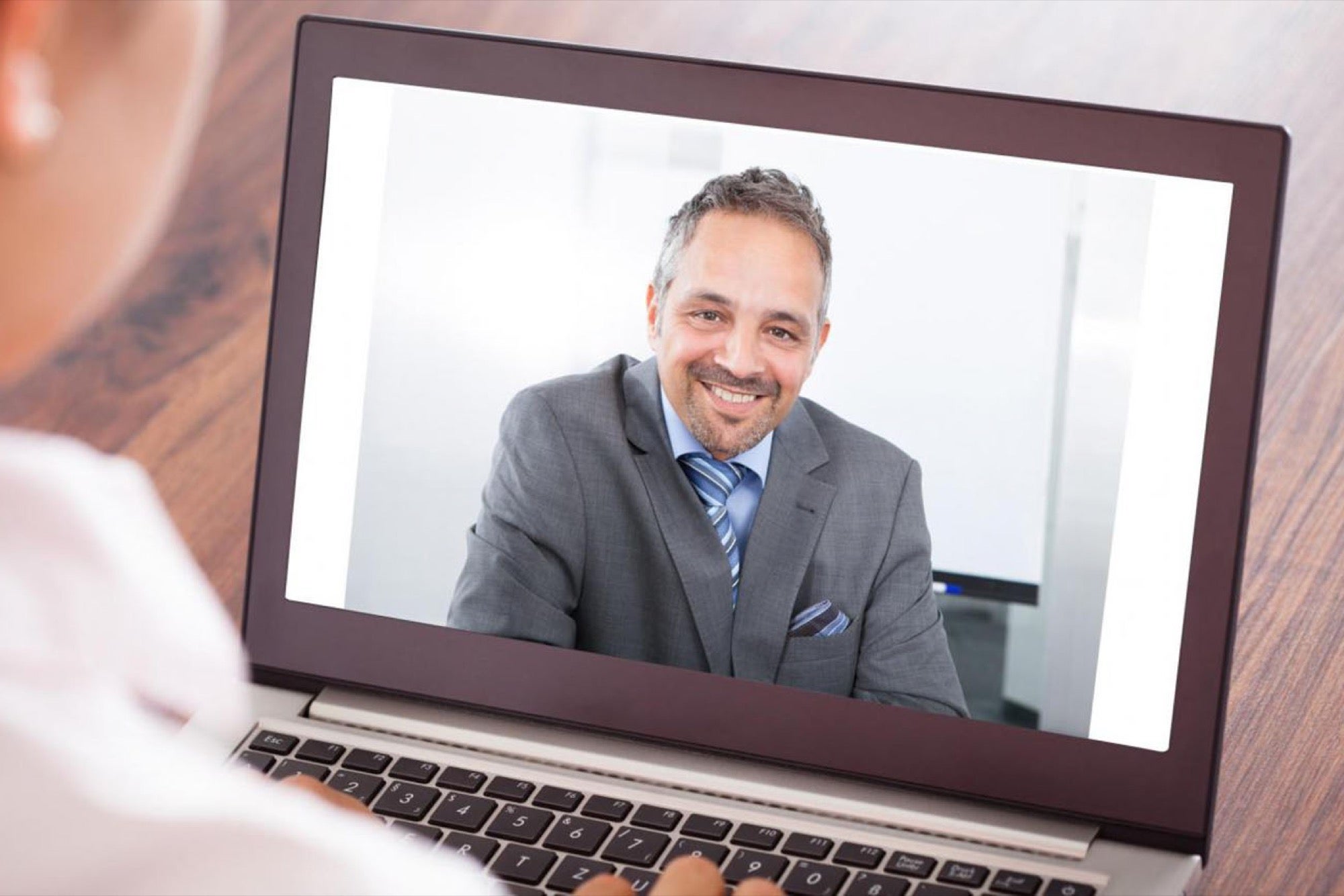 7 Uses of Internal Company Videos That Can Boost Productivity and ...