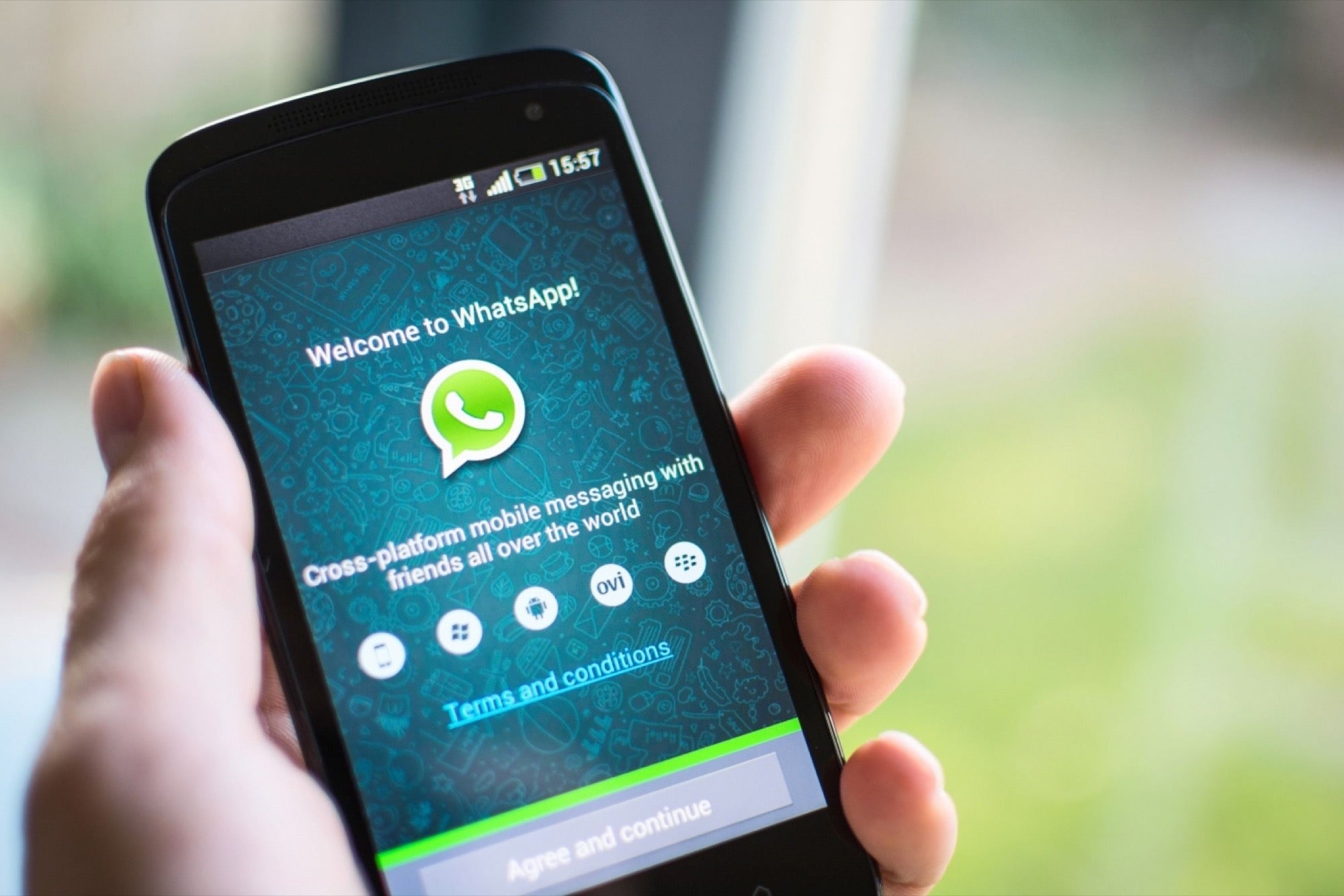 A Glance at WhatsApp's Success Story | Entrepreneur