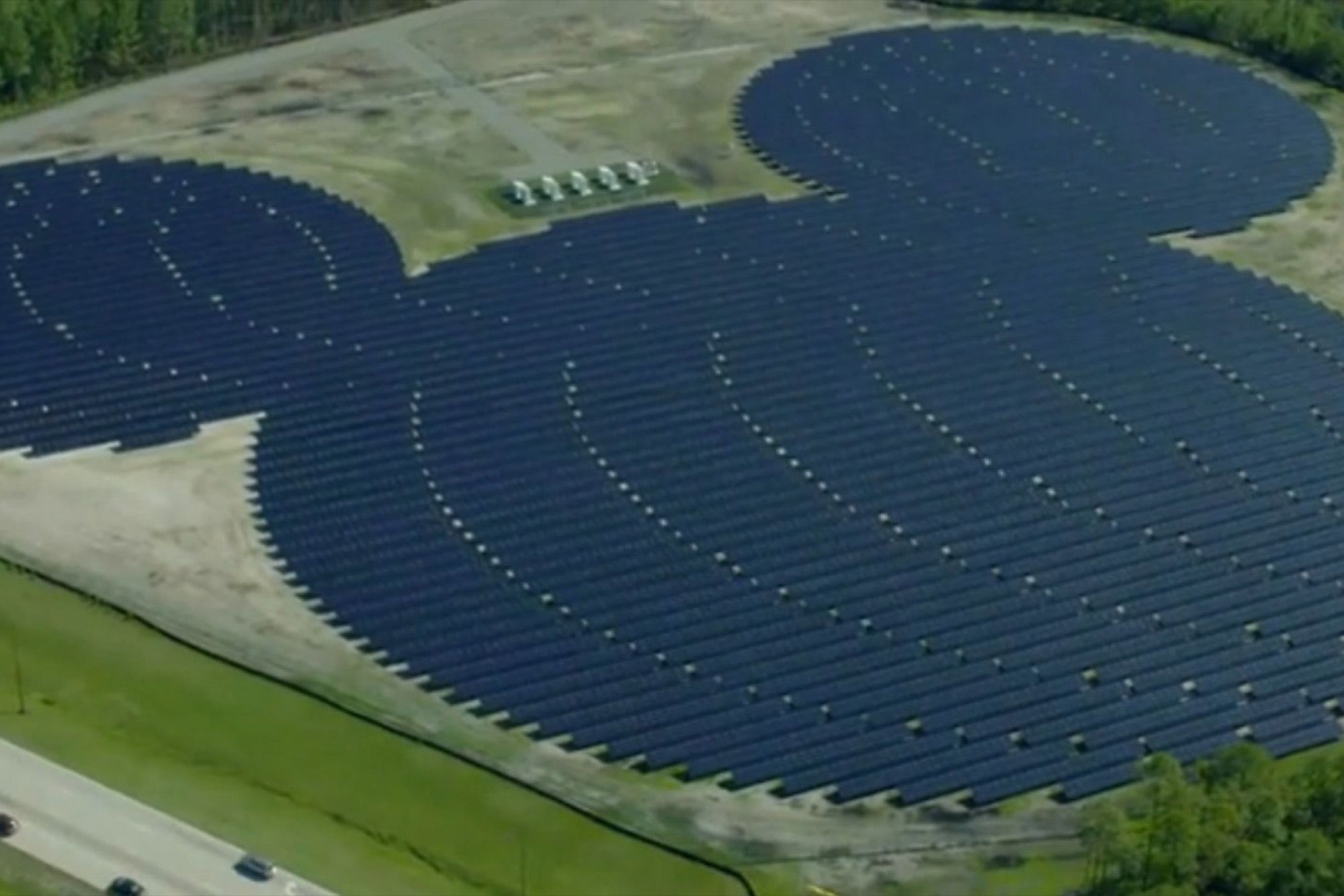 Disney World Installs On-Brand Solar Panels in the Shape of Mouse Ears ...